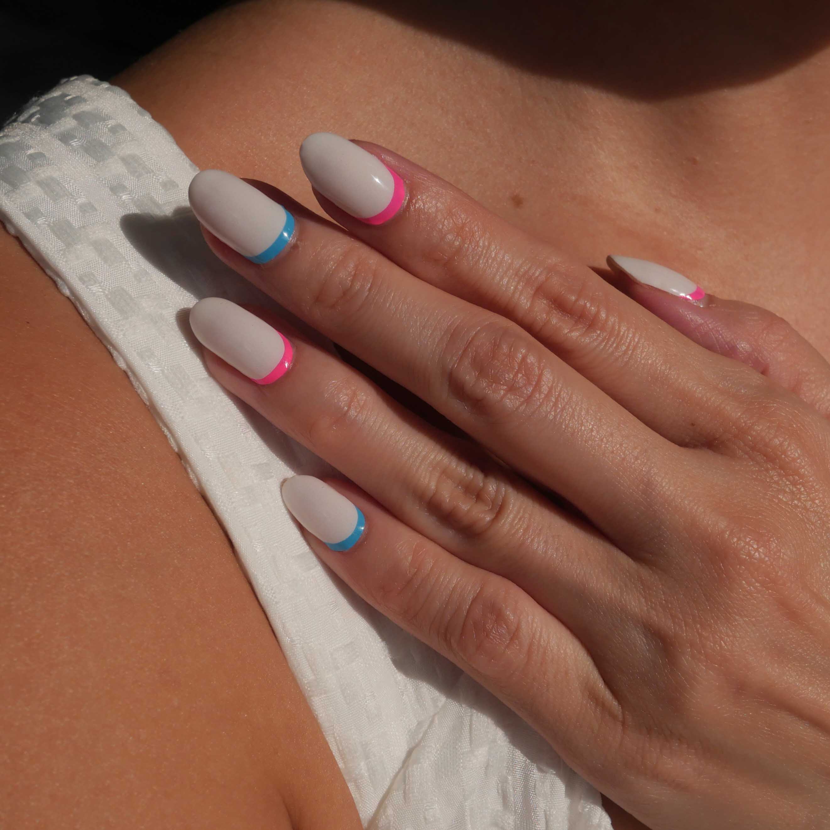 Neon Lining Nail Wrap Manicure – Nodspark